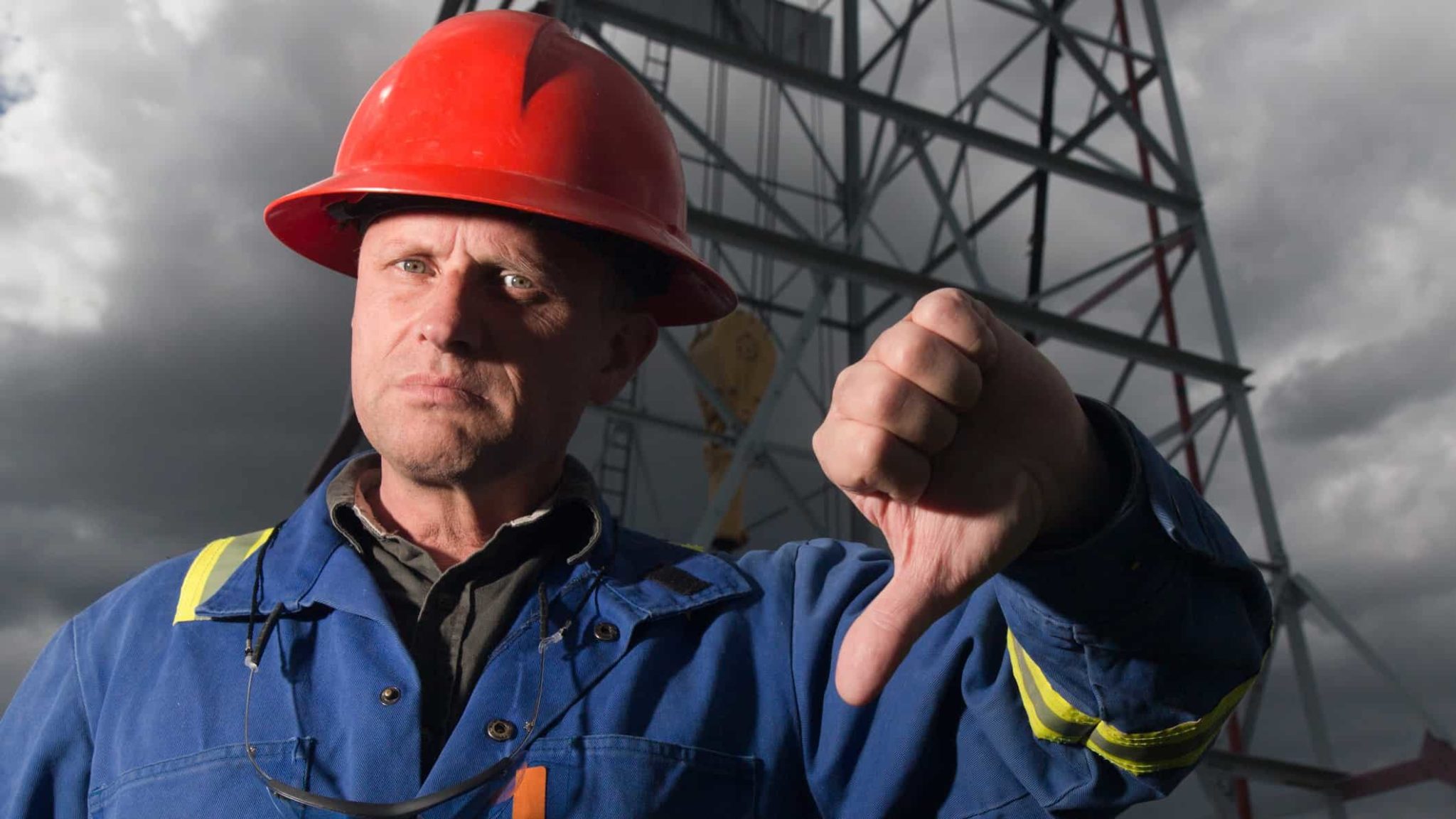 PLS shares drop 5%: What’s driving the move?