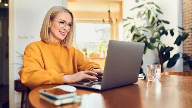 2 ASX small-caps with 50% and 270% upside according to Brokers